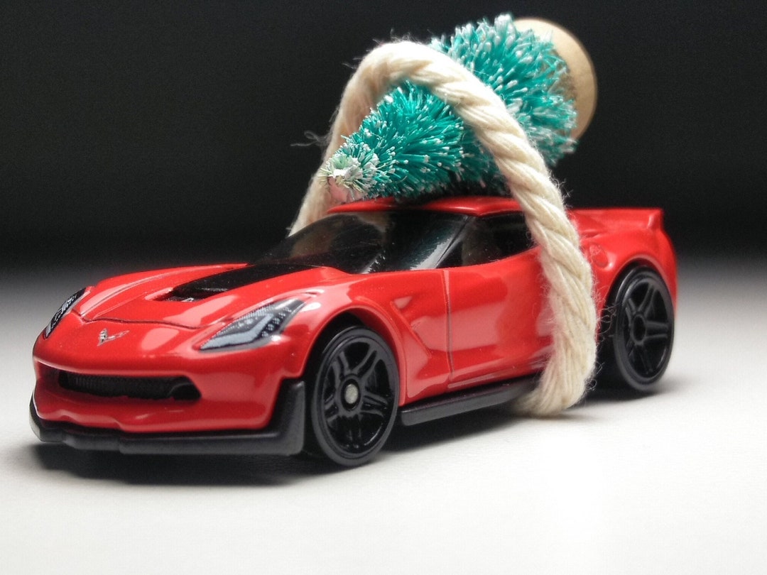 Chevrolet Corvette Carrying Christmas Tree, Car Christmas Ornament - Etsy