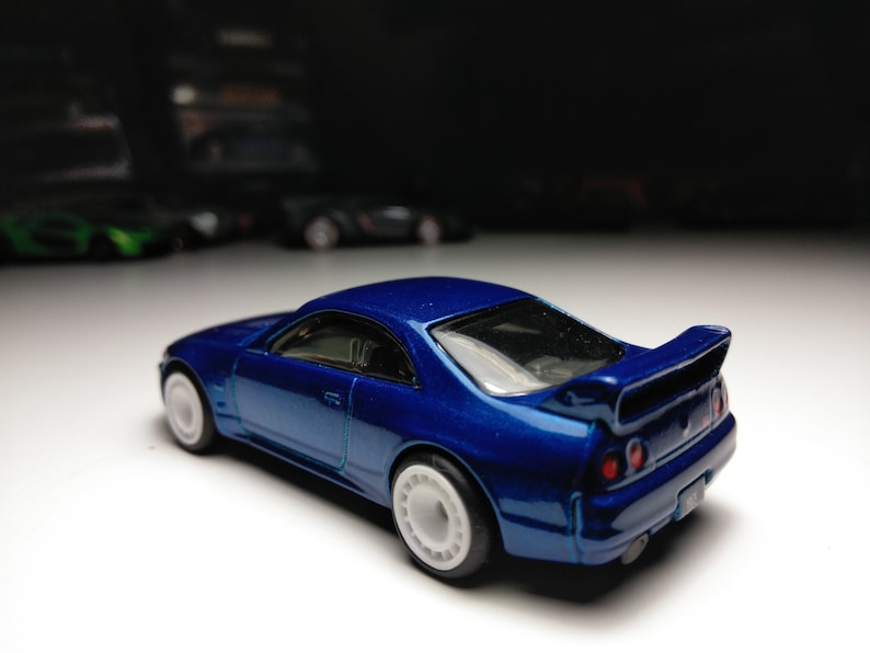 Nissan Skyline GT-R R33 Hot Wheels custom Real Riders - Etsy