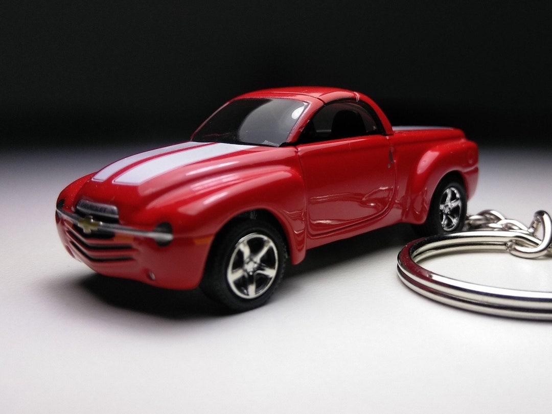 Chevrolet SSR Keychain - Etsy
