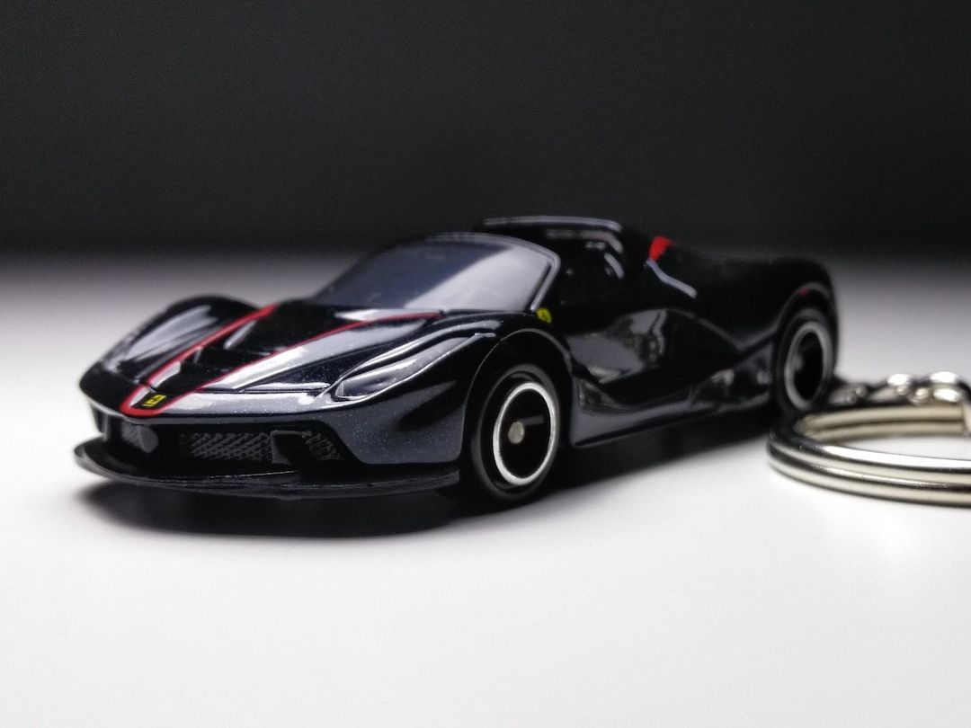 Ferrari Laferrari Keychain - Etsy