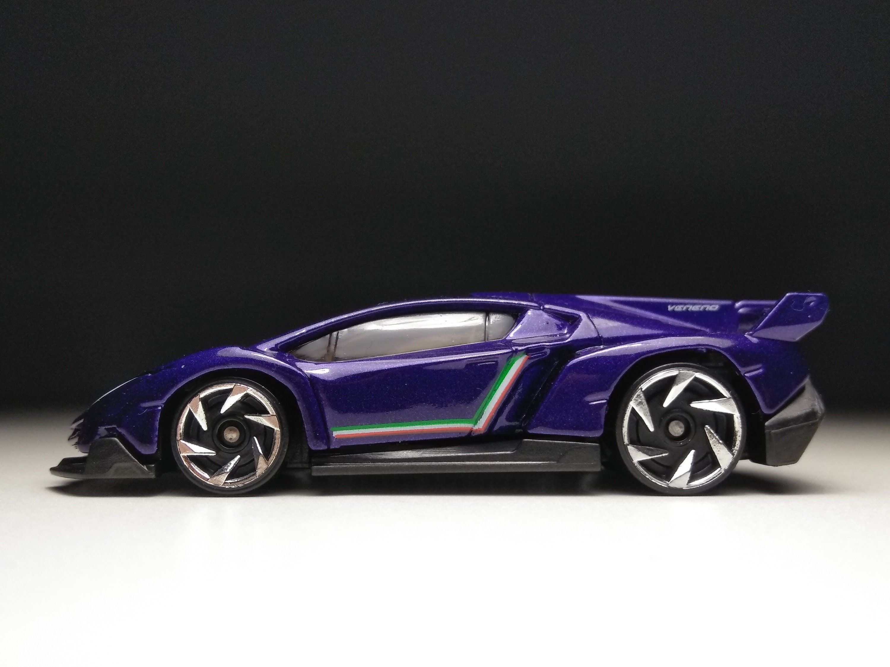 Lamborghini Veneno Hot Wheels