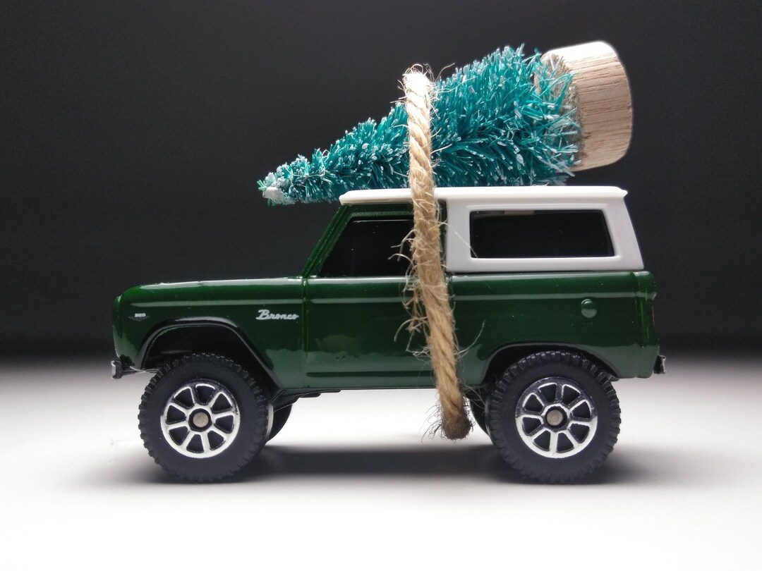 Ford Bronco Carrying Christmas Tree, Car Christmas Ornament - Etsy