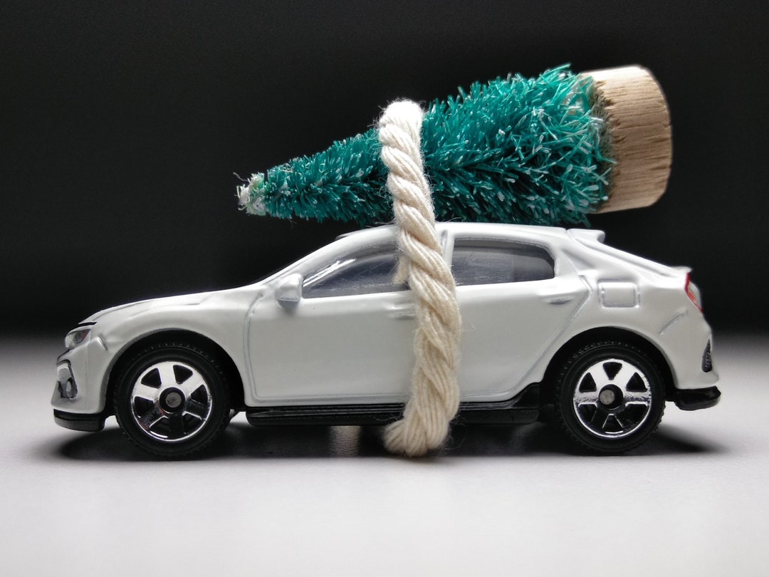 Honda Civic Carrying Christmas Tree, Car Christmas Ornament - Etsy