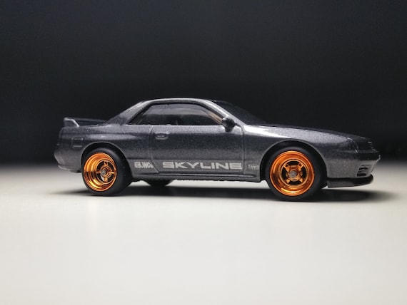 Nissan Skyline R32 Hot Wheels custom Real Rubber Tires - Etsy