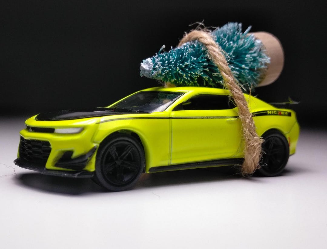 Chevrolet Camaro Carrying Christmas Tree, Car Christmas Ornament - Etsy