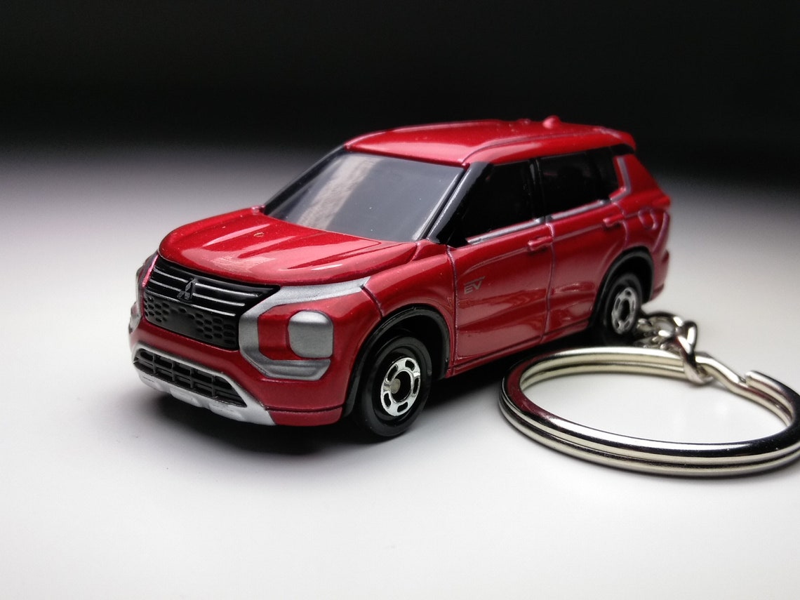 MITSUBISHI OUTLANDER Keychain - Etsy
