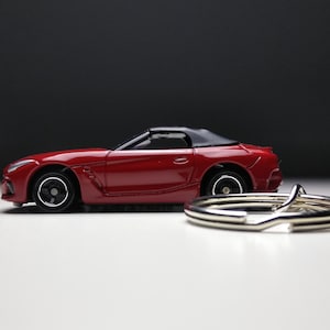 BMW Z4 Keychain - Etsy