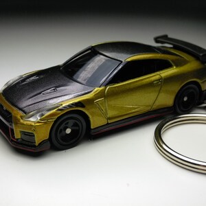Nissan Skyline GTR R35 Keychain - Etsy