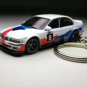 BMW M5 E39 Keychain - Etsy