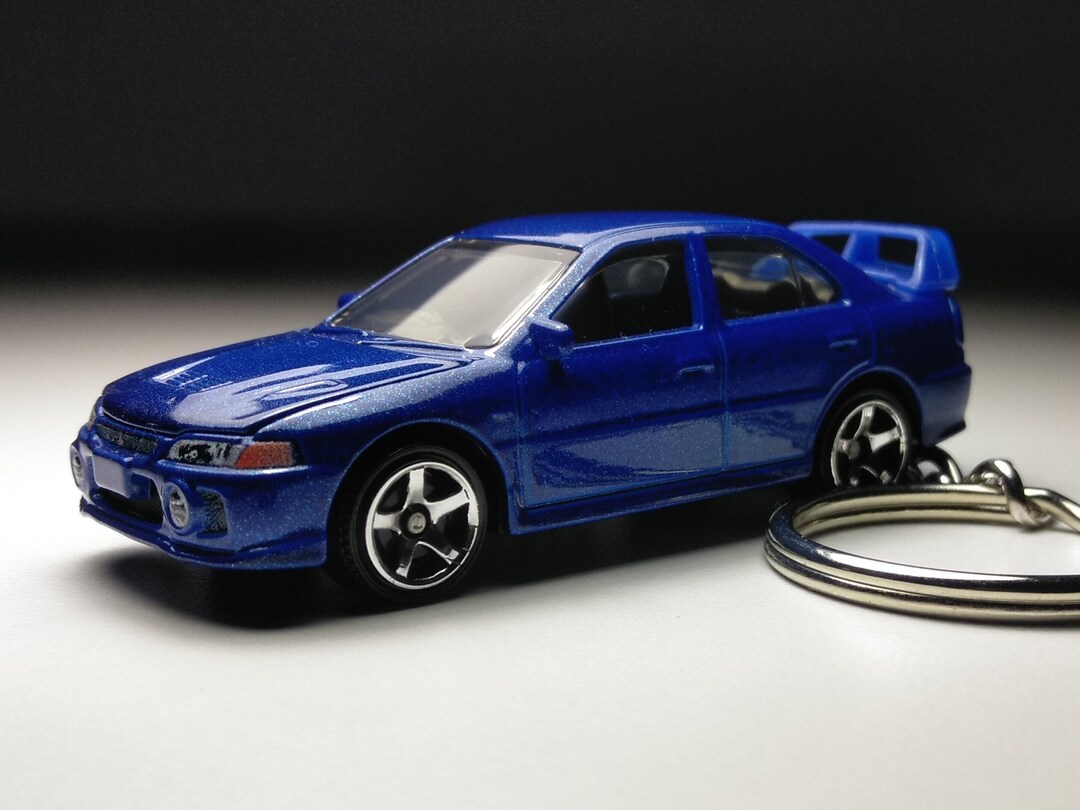 Mitsubishi Lancer Evolution Keychain - Etsy