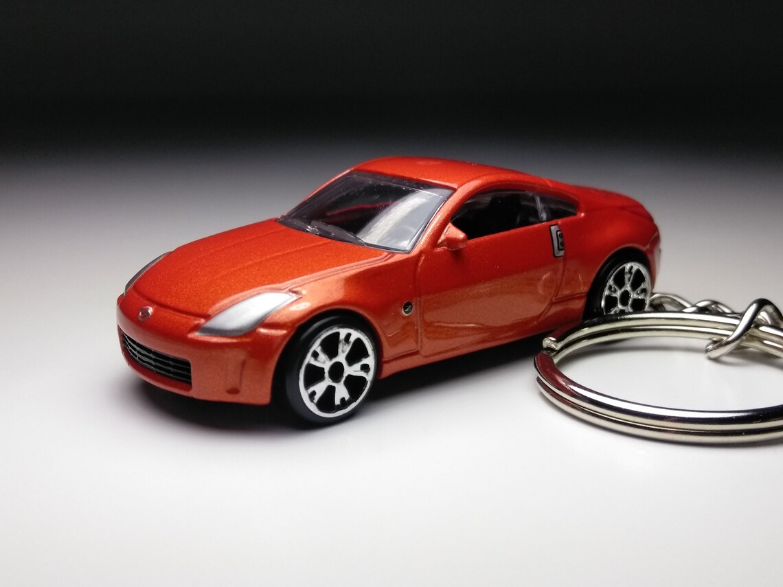 Nissan 350Z Hot Wheels Keychain - Etsy