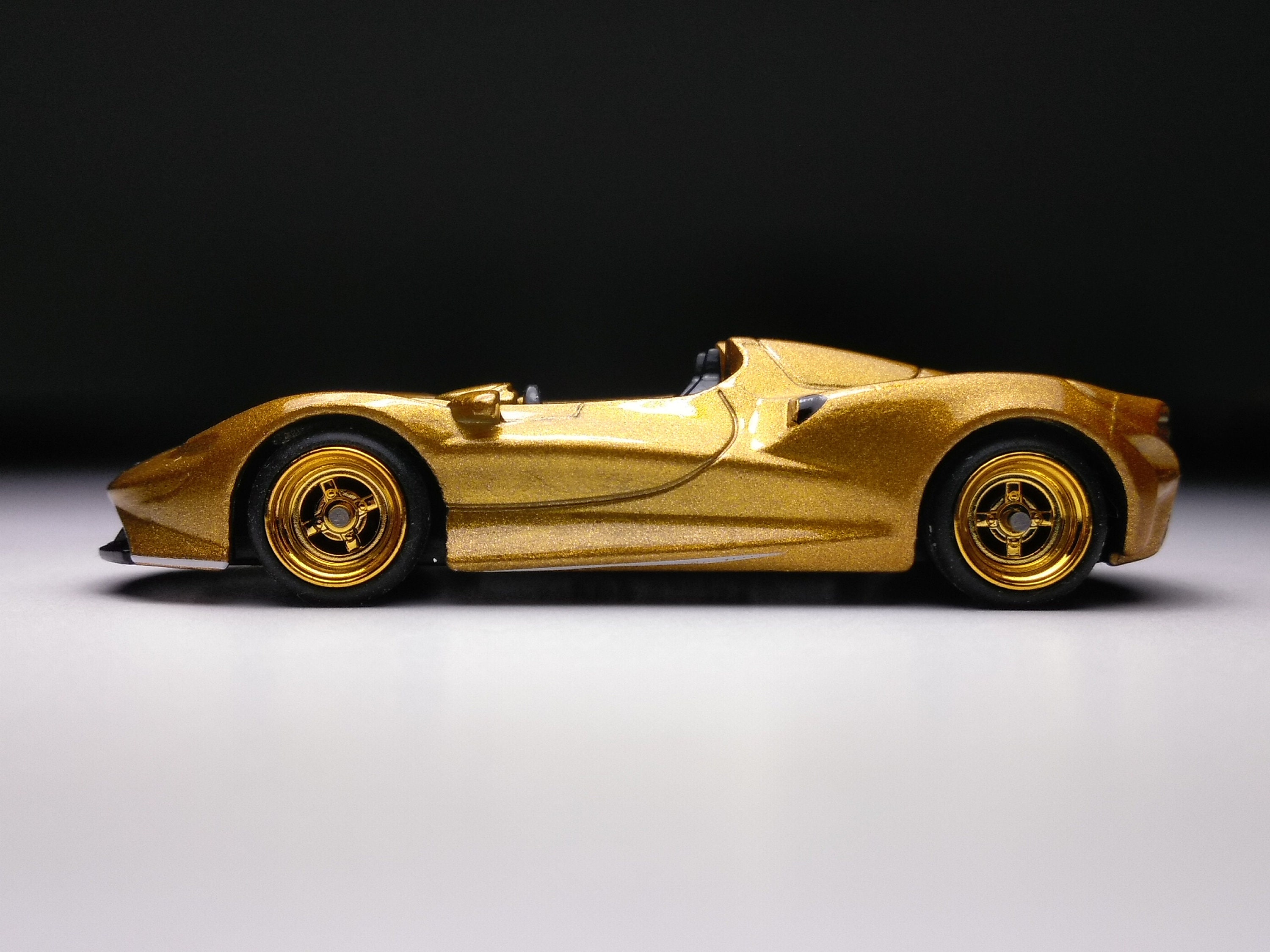Mclaren Elva Hot Wheels (custom Real Rubber Tires) - Etsy