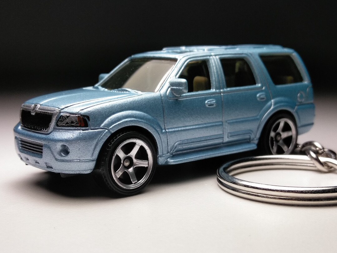 Lincoln Navigator Matchbox Keychain - Etsy