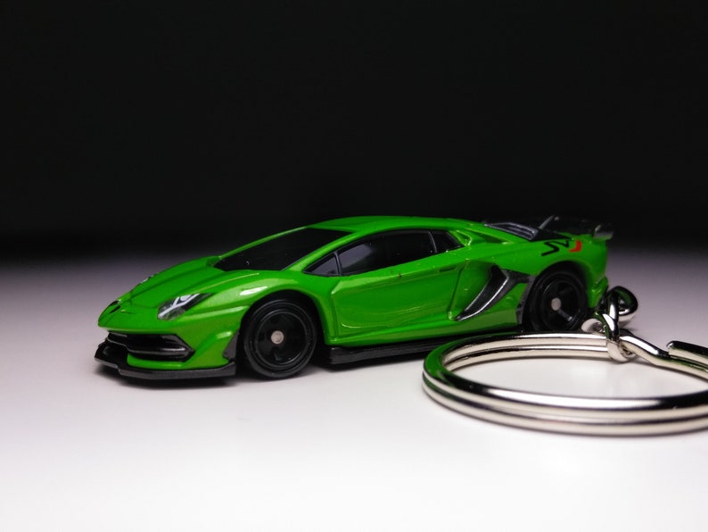 Lamborghini Aventador SVJ Keychain - Etsy