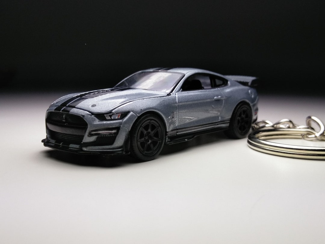 Ford Mustang Shelby GT500 Keychain - Etsy