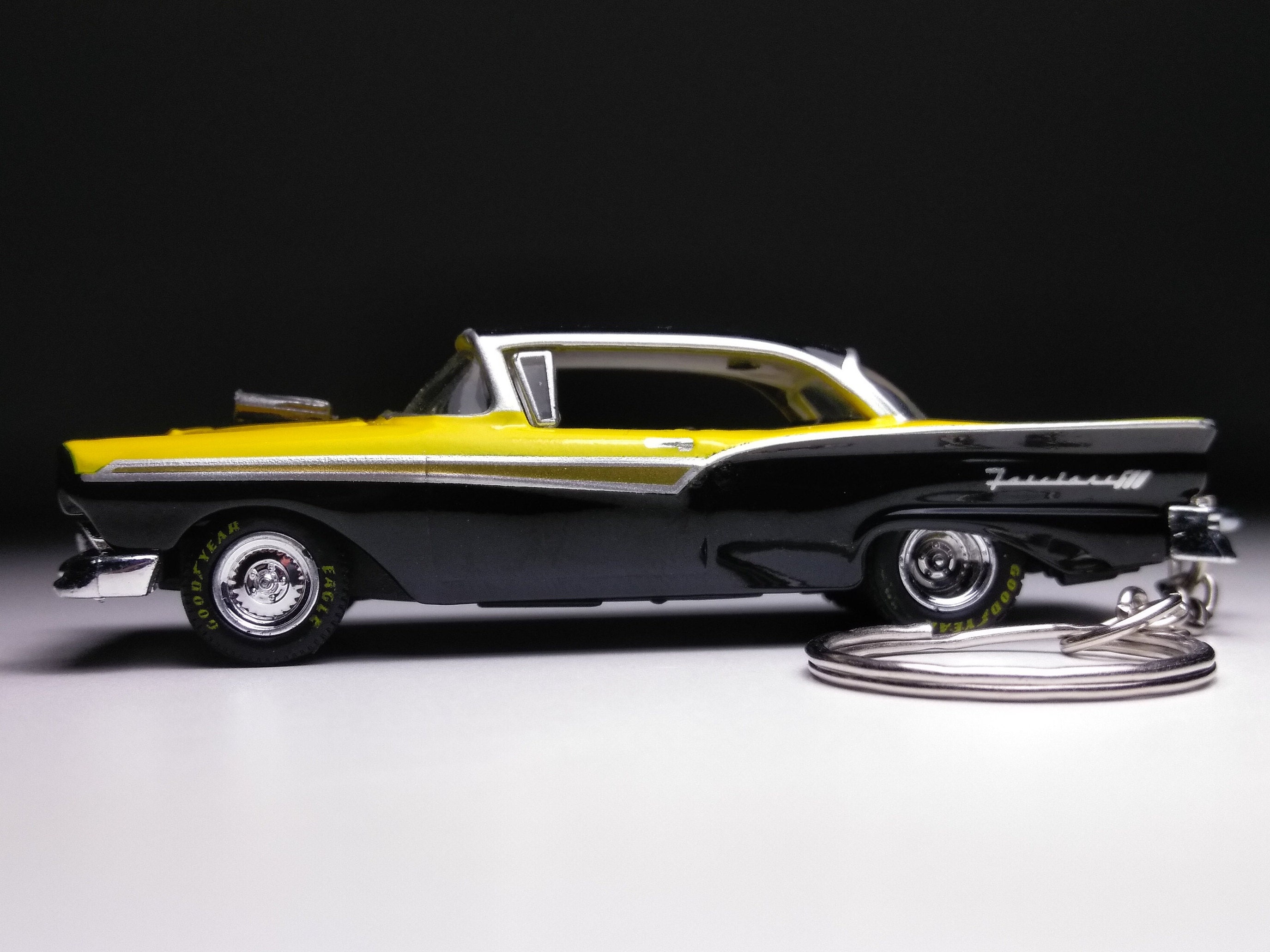 Ford Fairlane 500 Keychain - Etsy