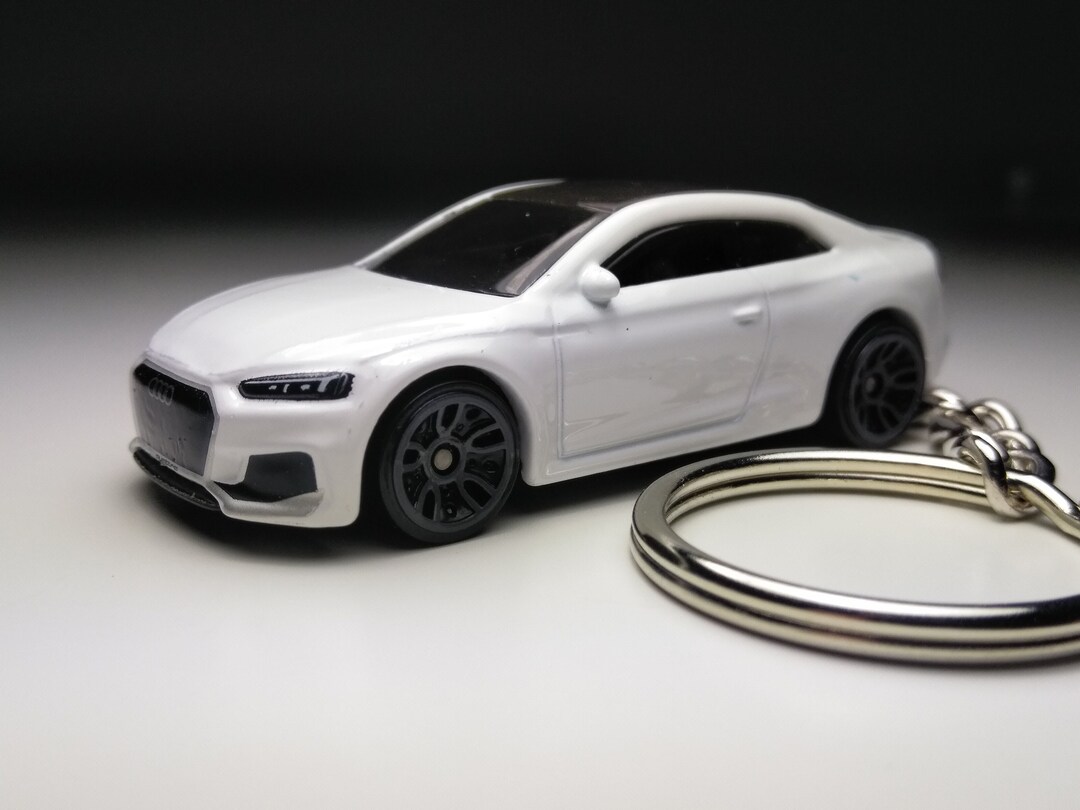 Audi RS5 Hot Wheels Keychain - Etsy