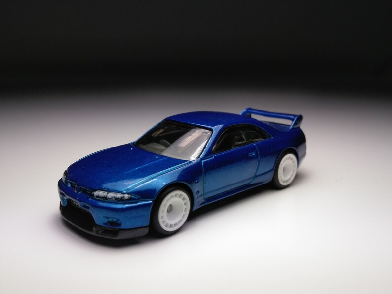 Nissan Skyline GT-R R33 Hot Wheels custom Real Riders - Etsy