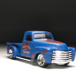2020 Hot Wheels Blue Rusty 52 Chevy Mighty Max Garage. (custom Real ...
