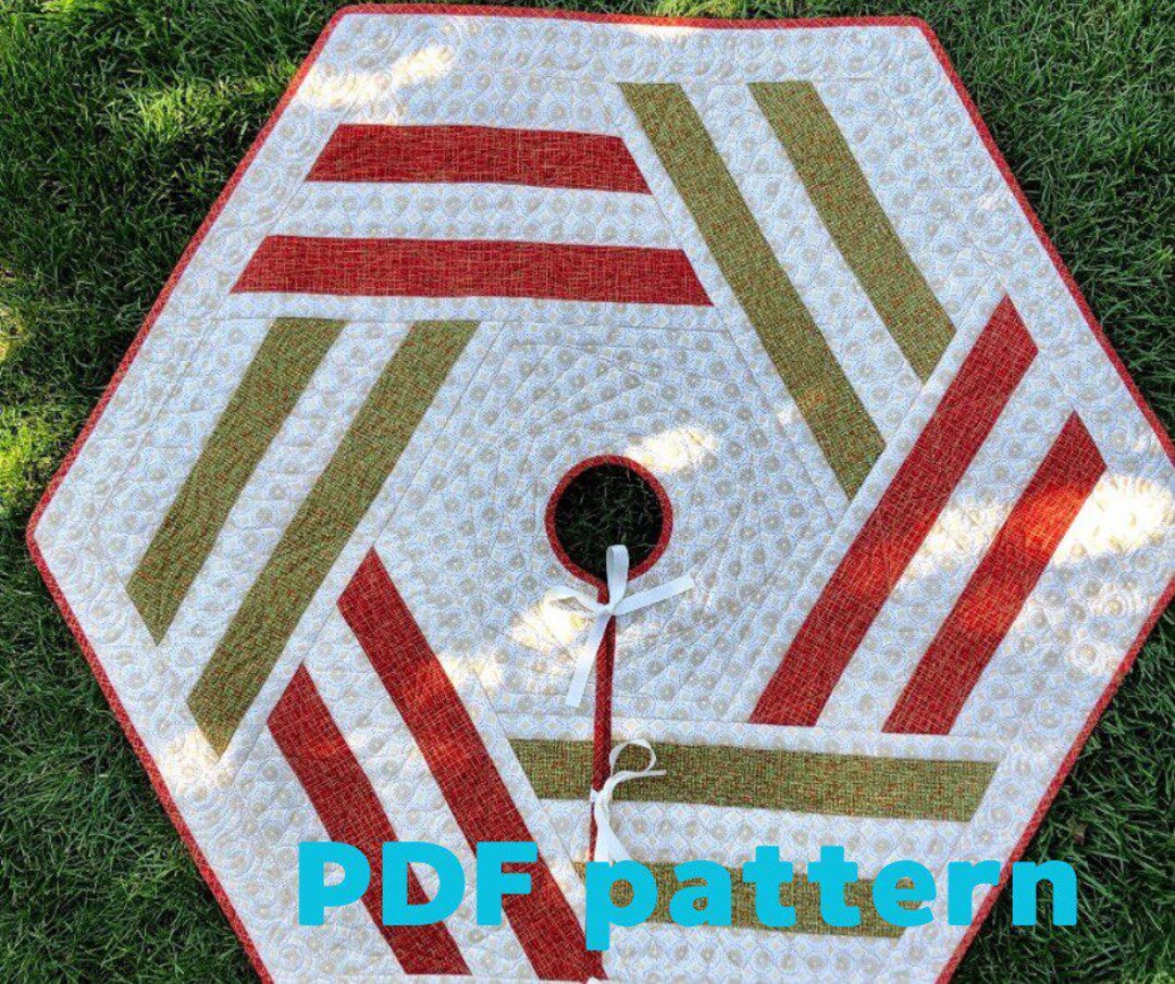 Quilted Christmas Tree Skirt PDF Pattern Hexagon Tree Skirt Pattern ...