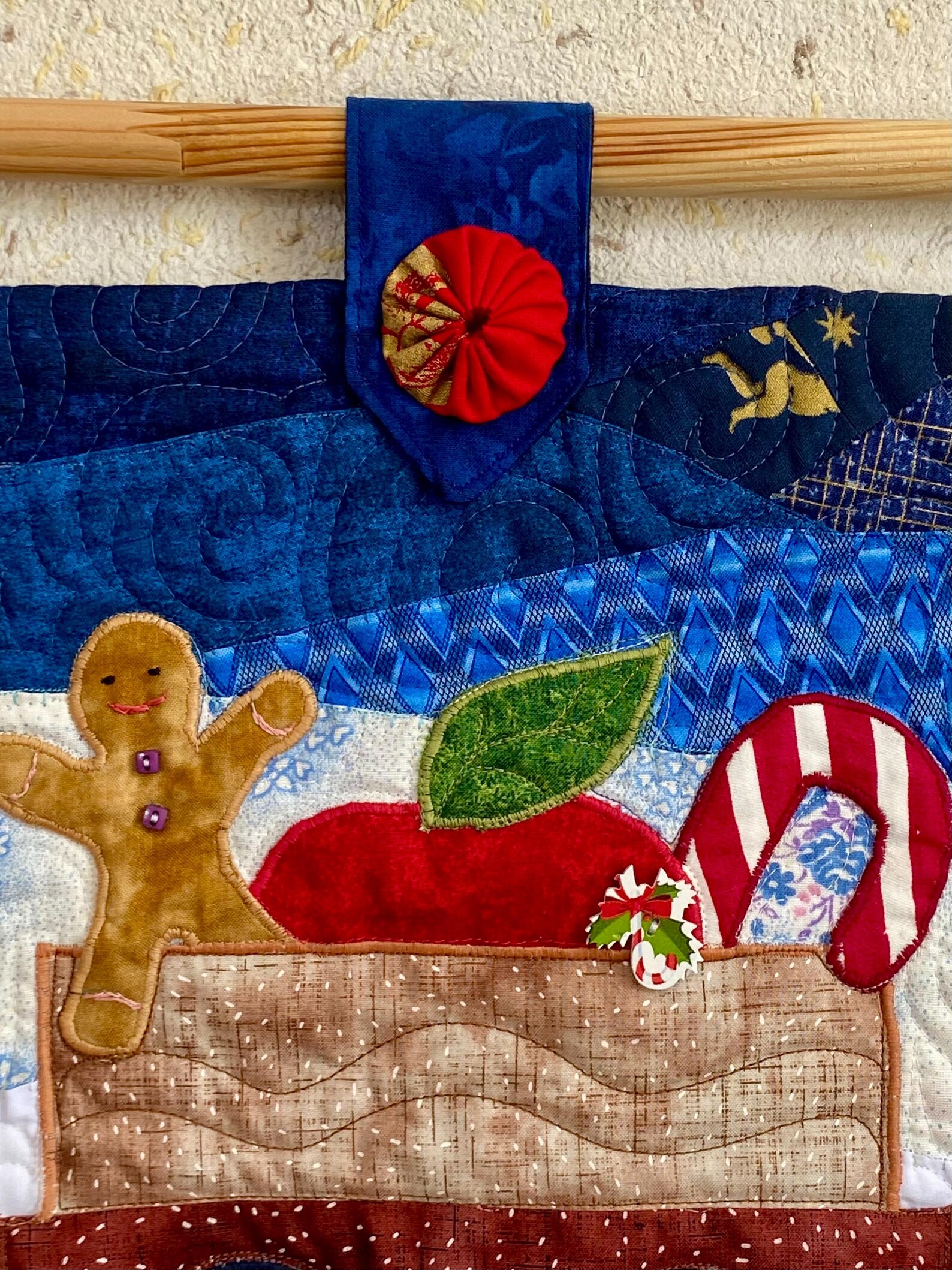 Christmas Patchwork Countdown Calendar Quilted Advent Calendar Santa’s Train Calendar Quilt ...