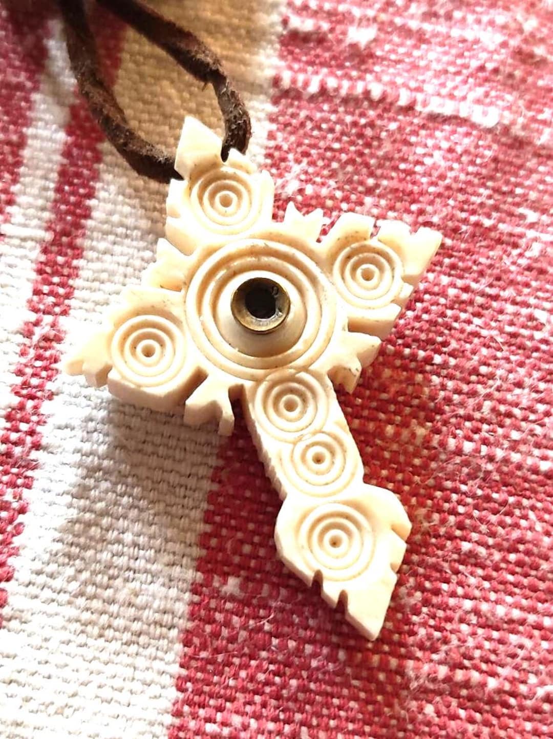 1920s Carved Beef Bone Stan Hope Viewer Cross Vierzehnheiligen Pilgrim ...