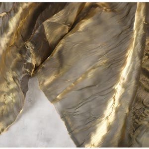 Golden Ripple Crinkle Metallic Organza | Liquid Texture Wave Chiffon ...