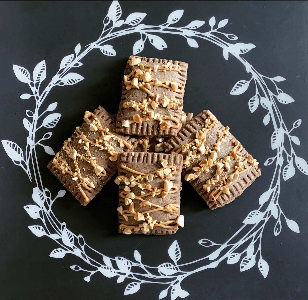 Top 5 Most Beautiful Dog Treats – Good Thomas™