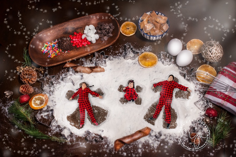 Personalized Snow Angels Digital Christmas Card , Flour Snow Angels ...