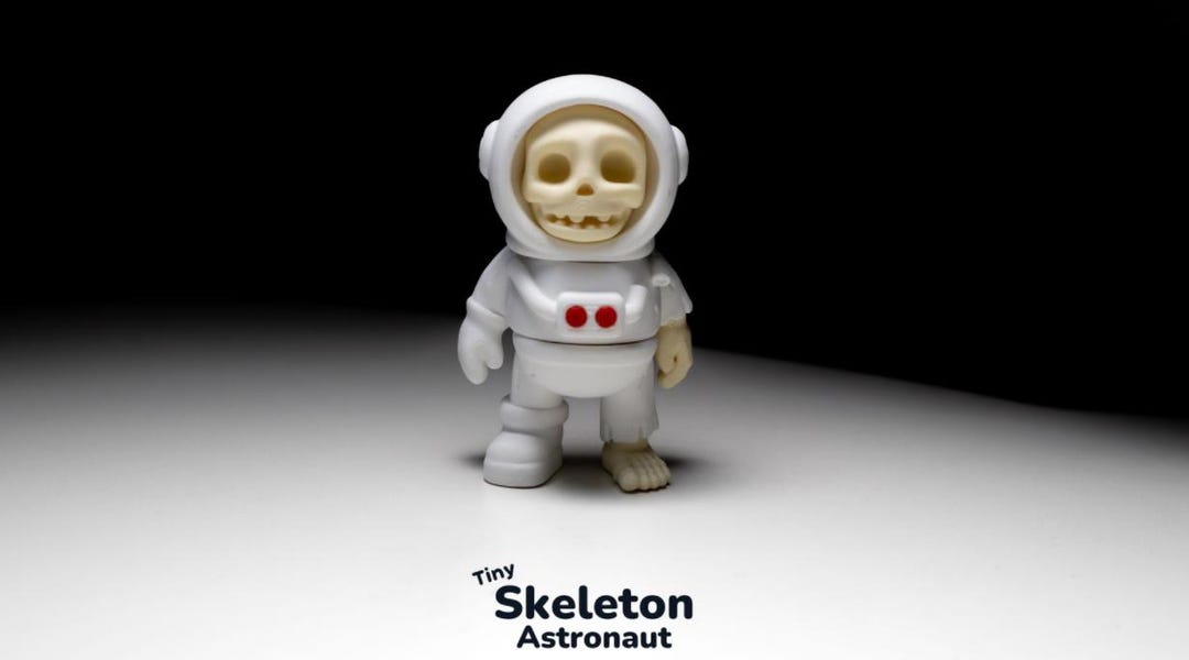 3D Printed Tiny Skeleton Astronaut - Etsy