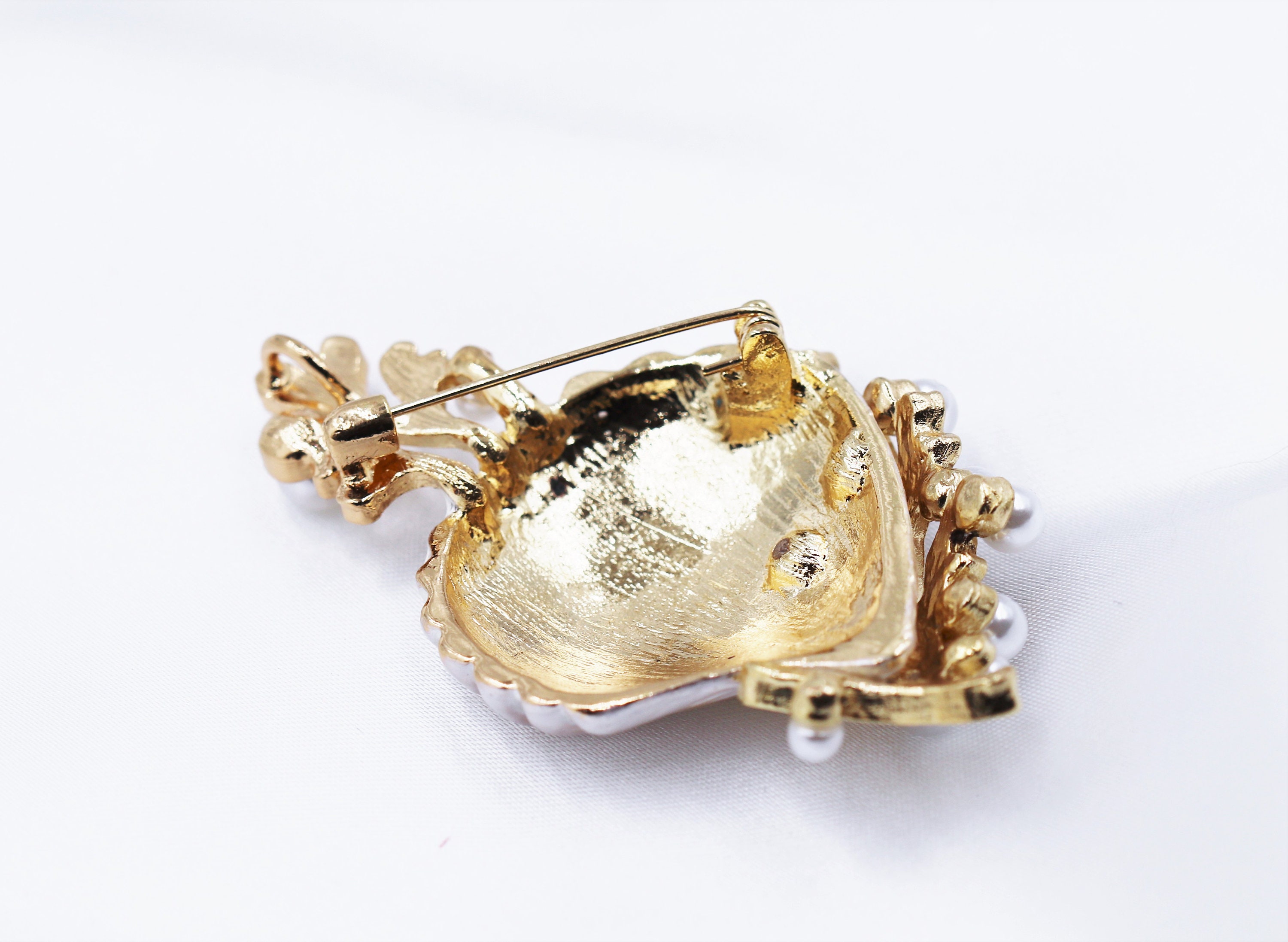 Elegant Brooch Seashell Brooch Dress Brooch Unique Gift | Etsy