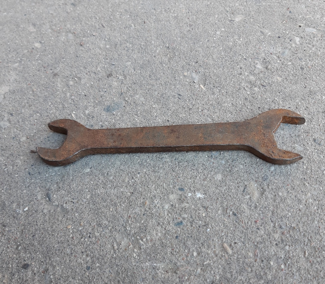 Rusty Old Wrench, Vintage Mechanic Iron Wrench, Antique Soviet Wrench ...