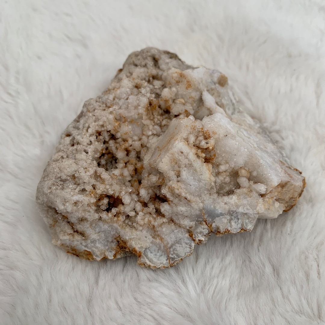 Natural Kentucky Geode - Beautiful Quartz Crystals - 7.9 Ounces - #520 ...
