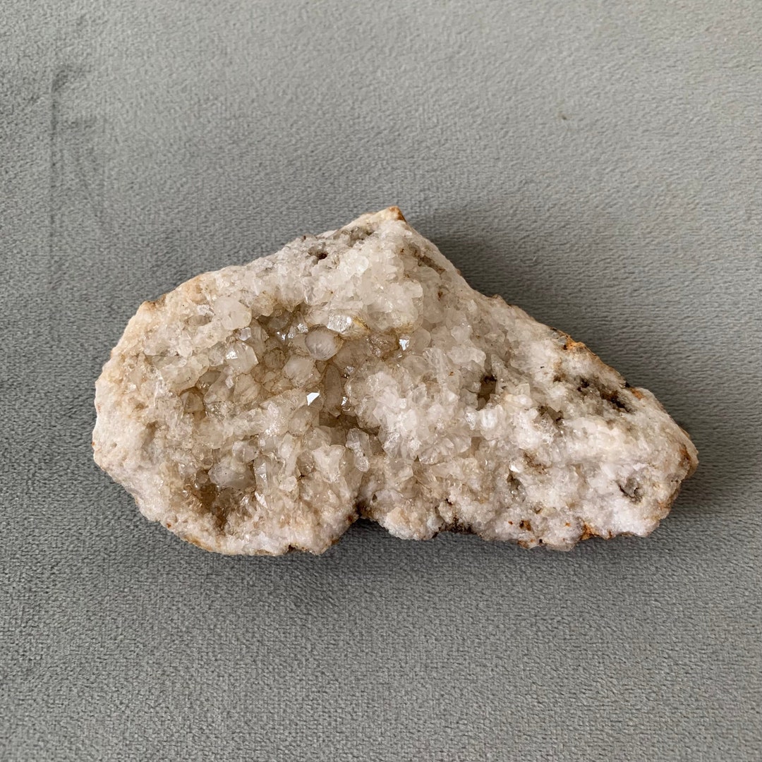 Natural Kentucky Geode - Beautiful Quartz Crystal Geode - 7.8 Ounces ...