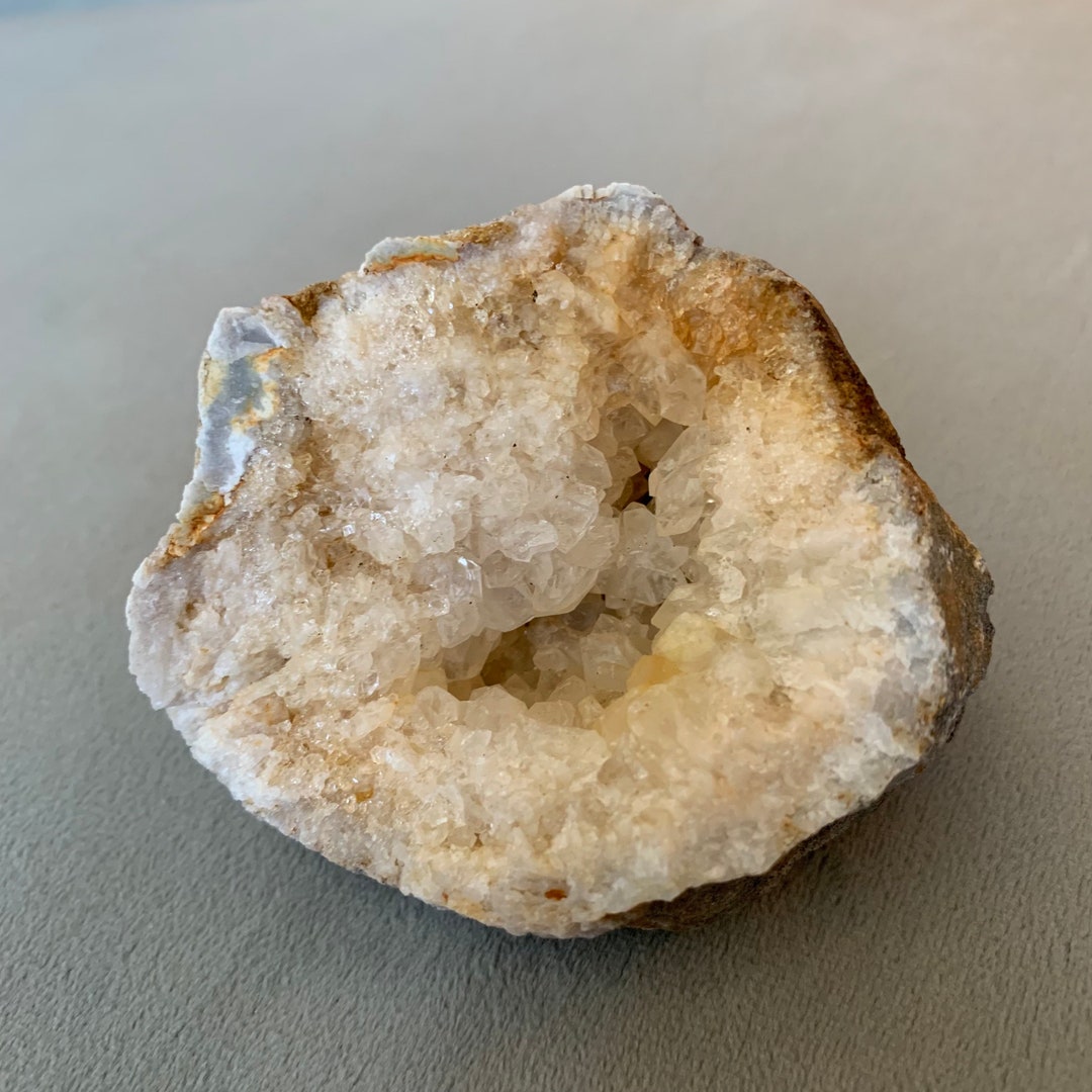 Natural Kentucky Geode - Beautiful Quartz Crystal Geode - 12.4 Ounces ...