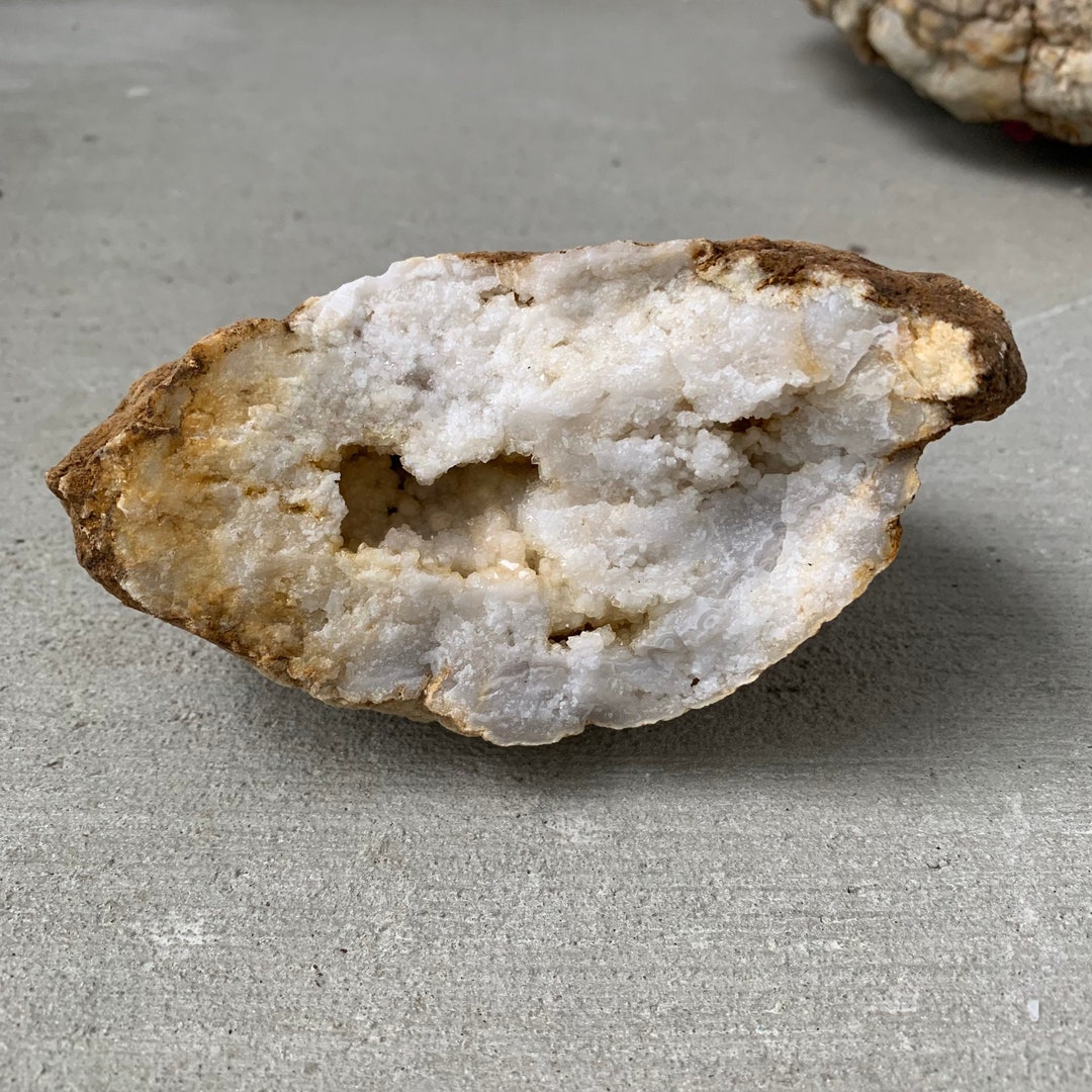 Natural Kentucky Geode - Quartz Crystal Geode- 2 Pounds 5.2 Ounces #310 ...