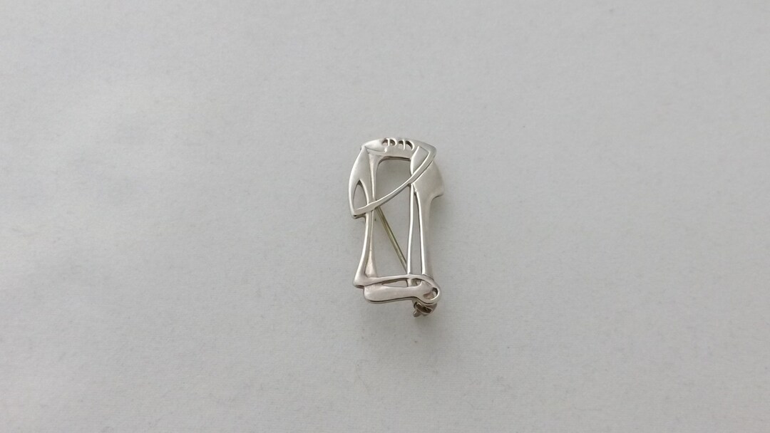 Silver Pat Cheney Brooch - Etsy