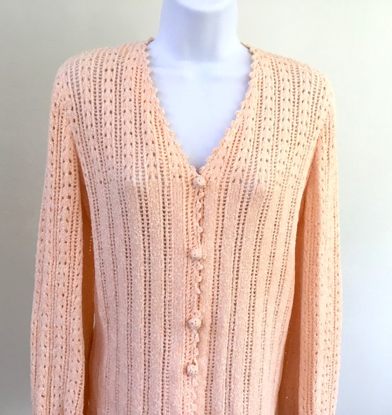 80’s peachy pink crochet cardigan. - Gem