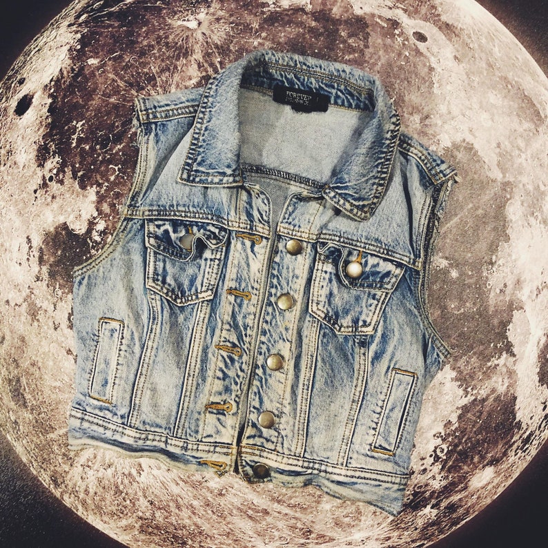 Black Magic Woman Witchy Hand-painted Denim Vest - Etsy