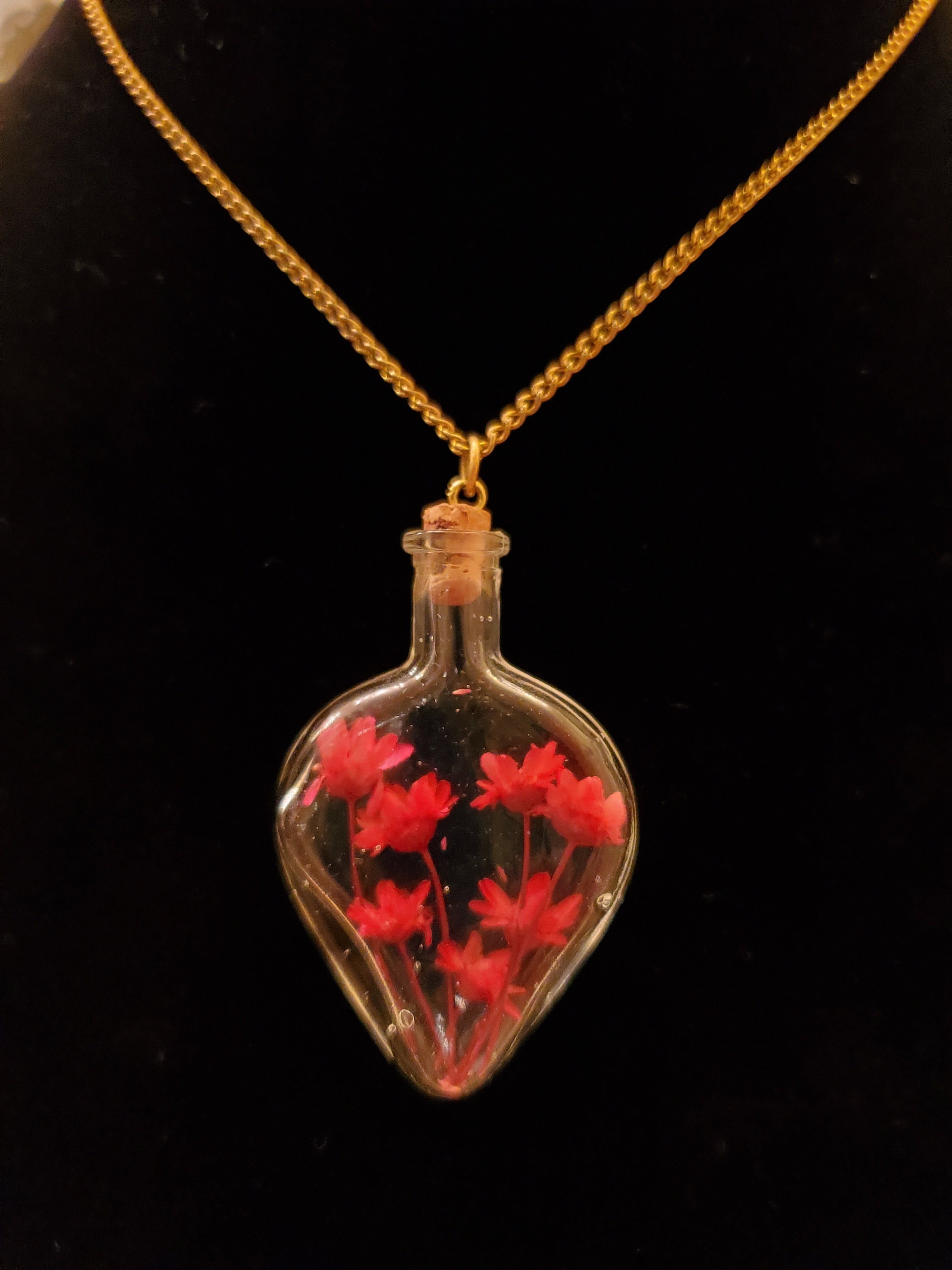 Gift This Everlasting Flower Necklace - Etsy