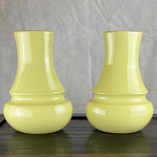 Global Views Vase - Etsy