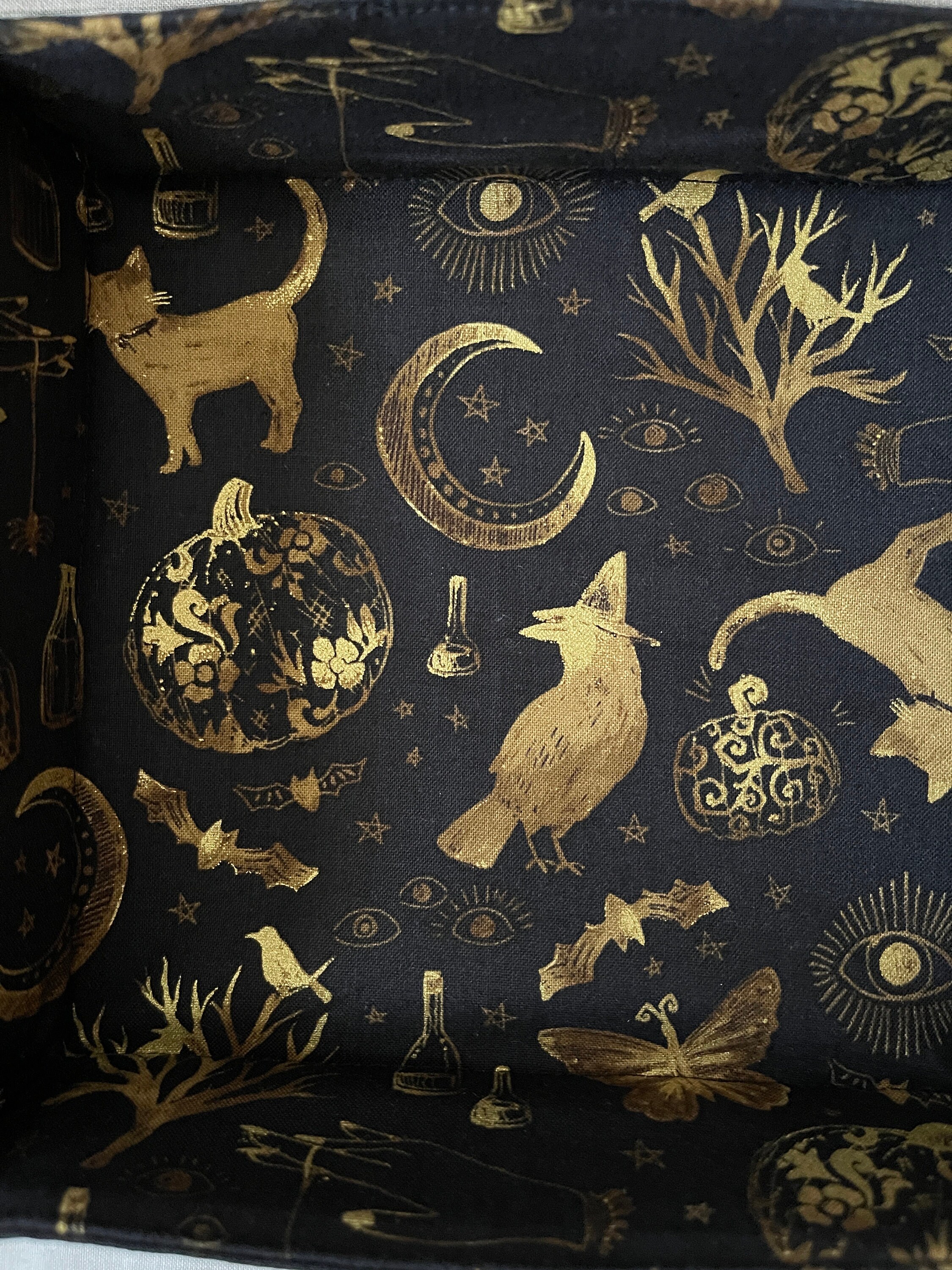 Halloween Stitching Tray, Foldable Fabric Tray, Spooky Gold Print ...