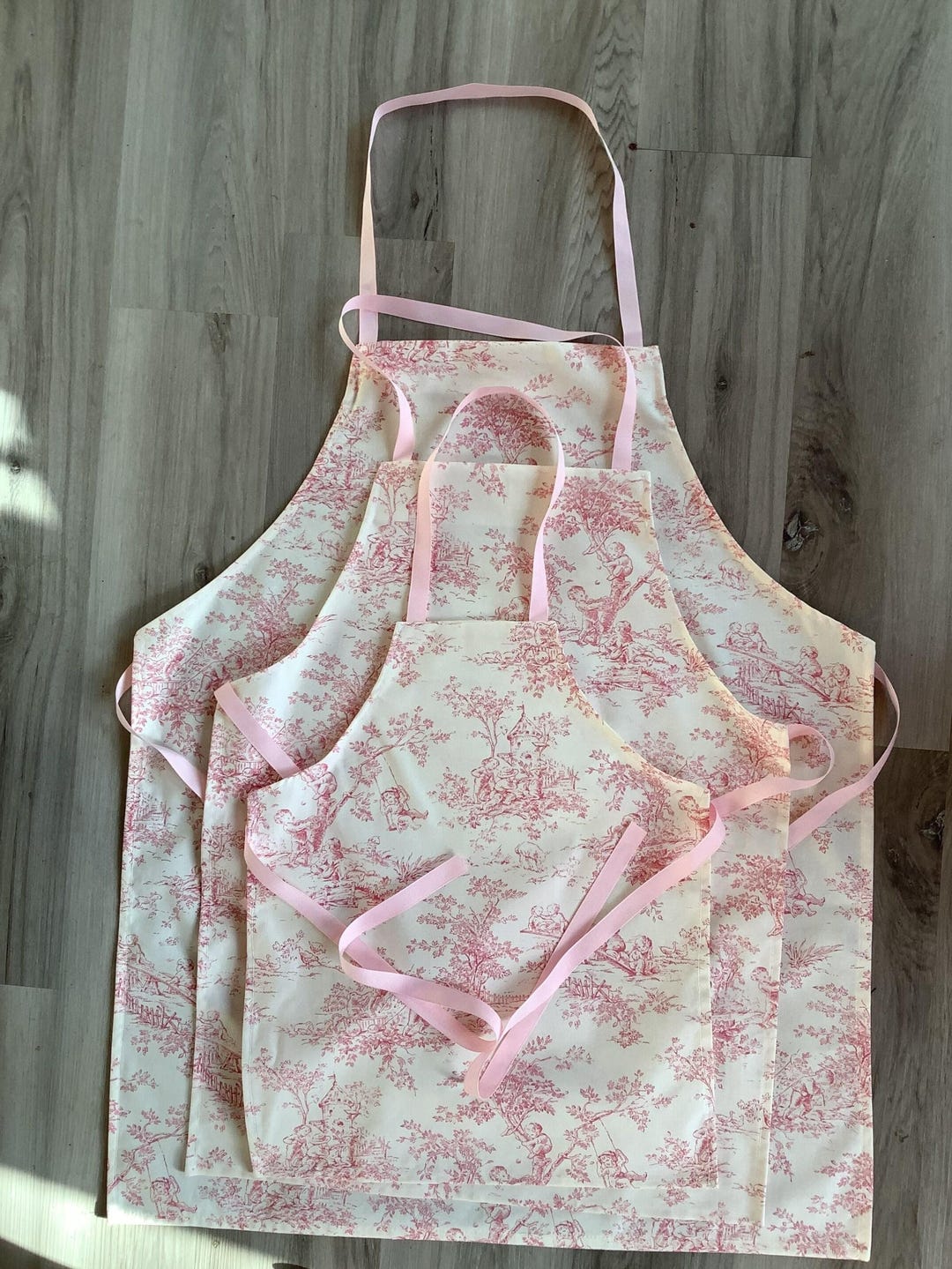 Pink Toile Adult Apron - Vintage-inspired Kitchen Essential, Sizes ...