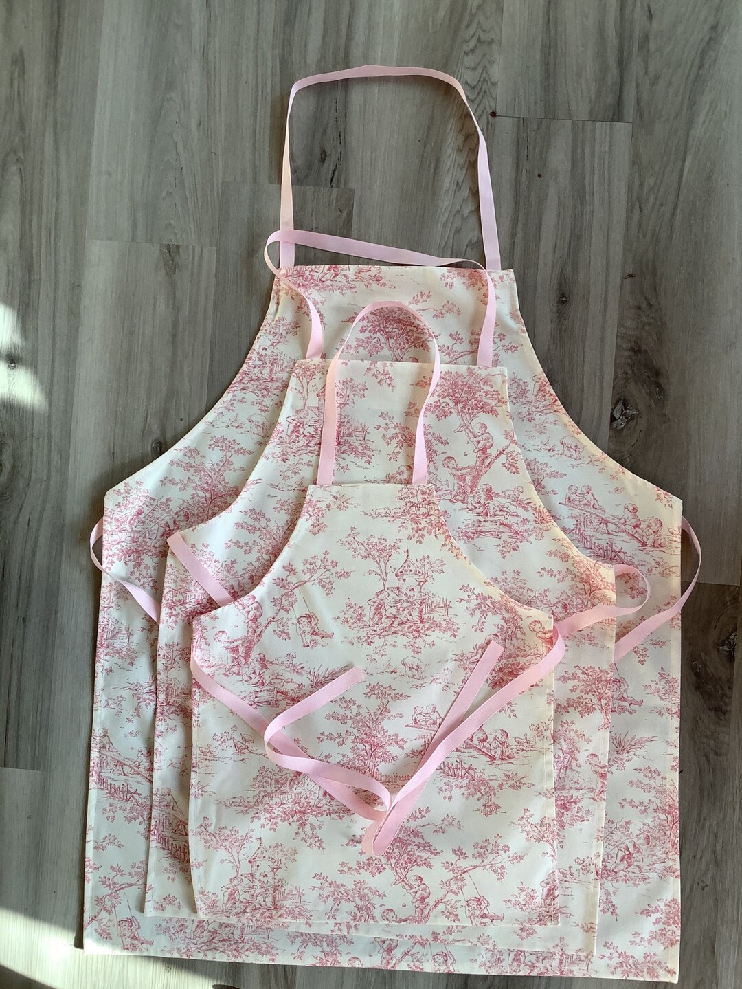 Pink Toile Adult Apron - Vintage-inspired Kitchen Essential, Sizes ...