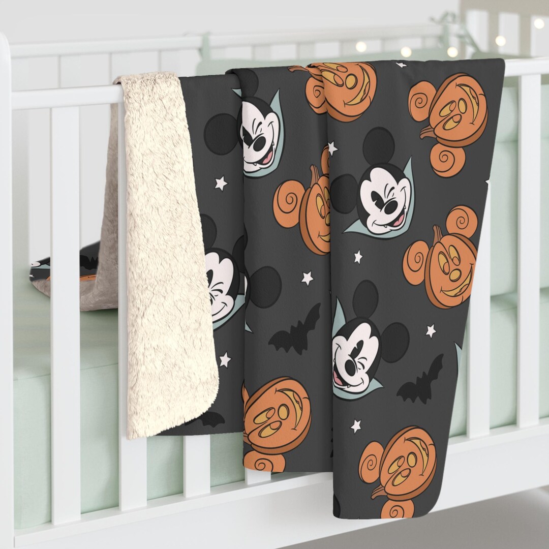 Disney Halloween Blanket, Disney Sherpa Fleece Blanket, Mickey Vampire ...
