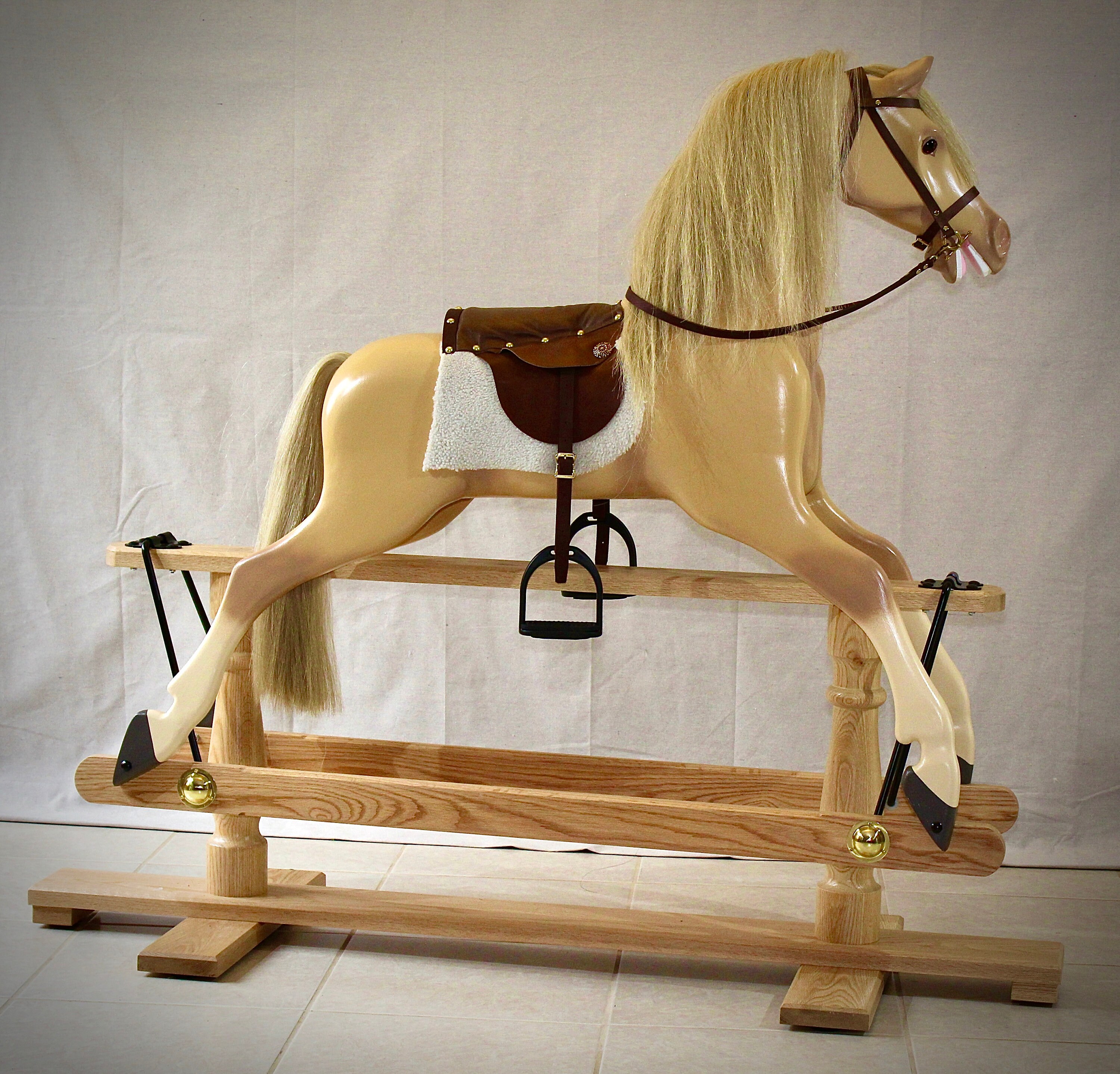 Rocking riding horse store