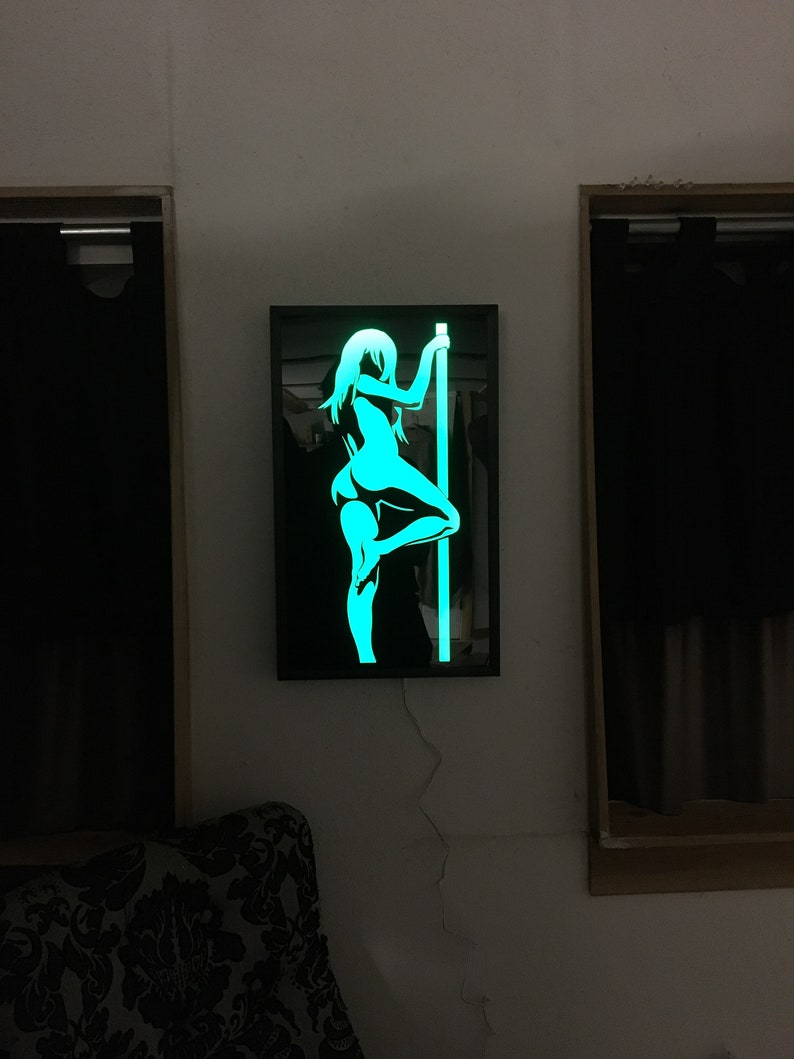 Illuminated Color Changing Wall Art Design Light up Fantasy Pop "pole ...