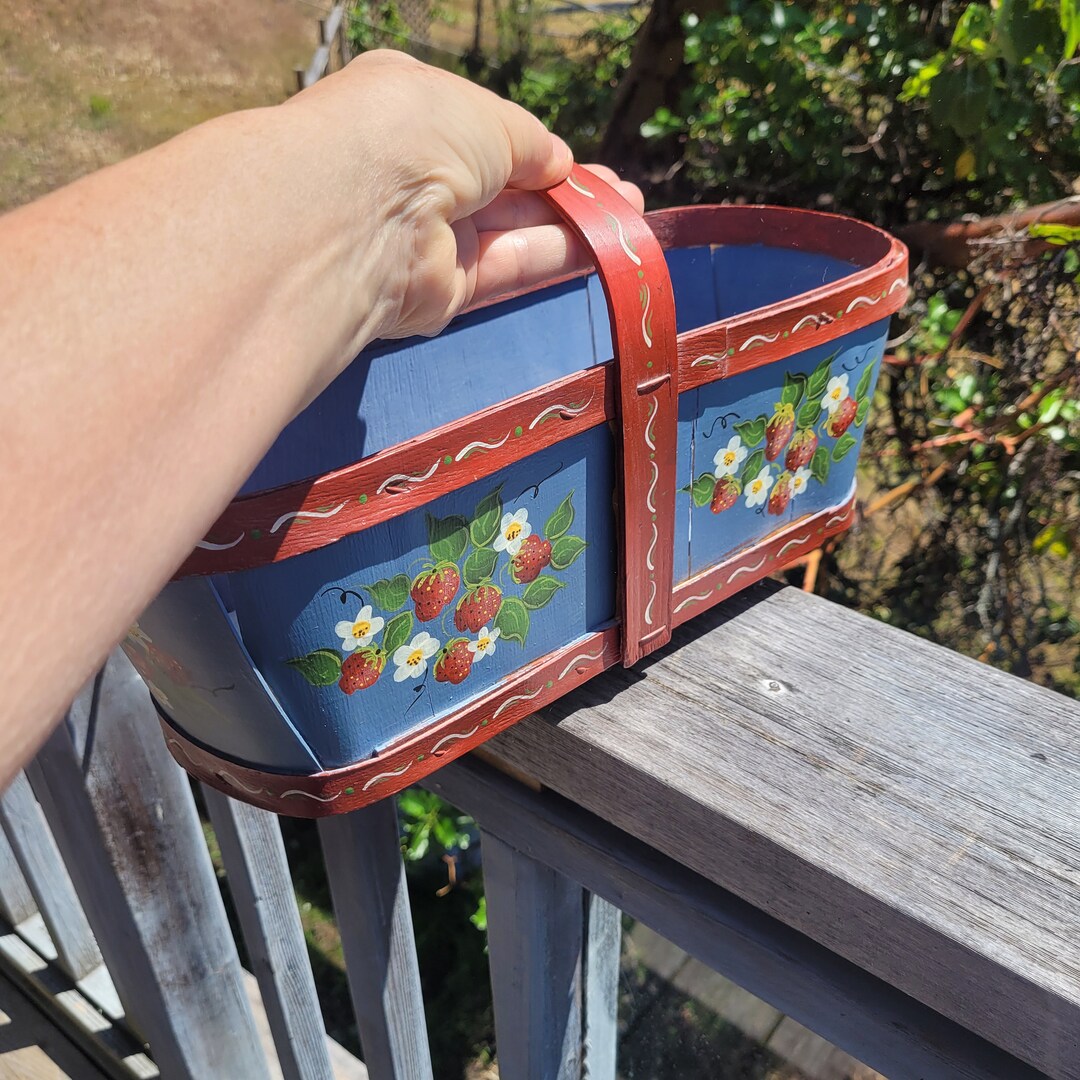 Folk Art Basket, Hand Painted, Vintage Berry Basket, Wood Basket ...