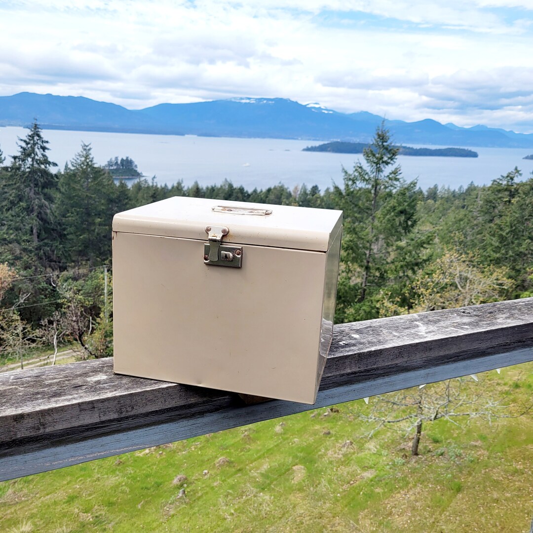 Metal File Box, Beige, WITH KEYS, File Divider, Vintage Office Box ...