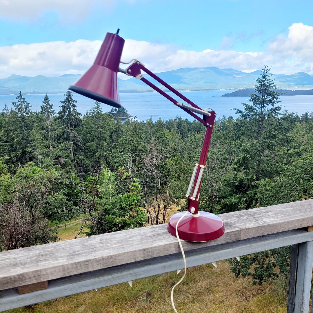 LUXO Articulating Cone Desk Lamp, Burgundy, Heavy Tabletop Base, All ...